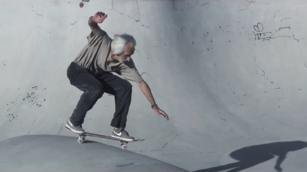 Neal Unger, le skateur amateur de 60 ans qui fracasse - Beachbrother ...