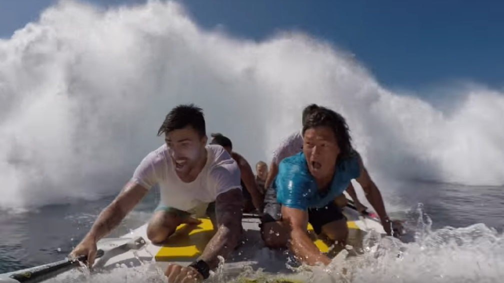 Voilà ce qu'il vous attend si vous allez surfer avec Jamie O'Brien ...